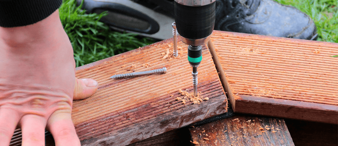 Which Types of Screw are Best for Outdoor Use? - Blog | BS Fixings